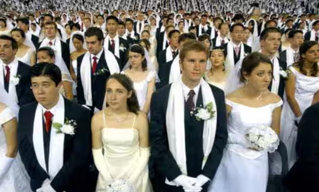 Moonies in Tacoma – The Tacoma Sun